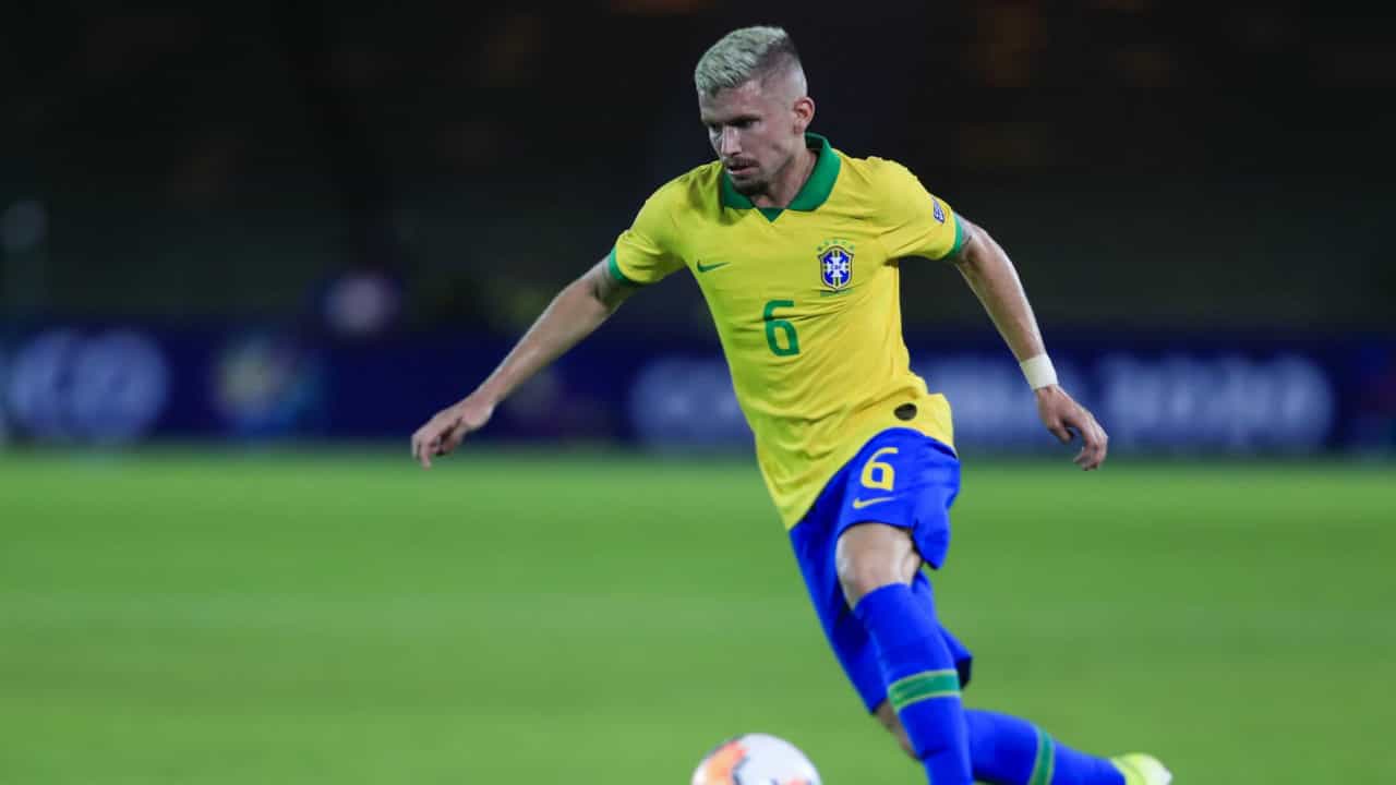 Mercado: Lateral esquerdo foge ao FC Porto - Portistas Oficial