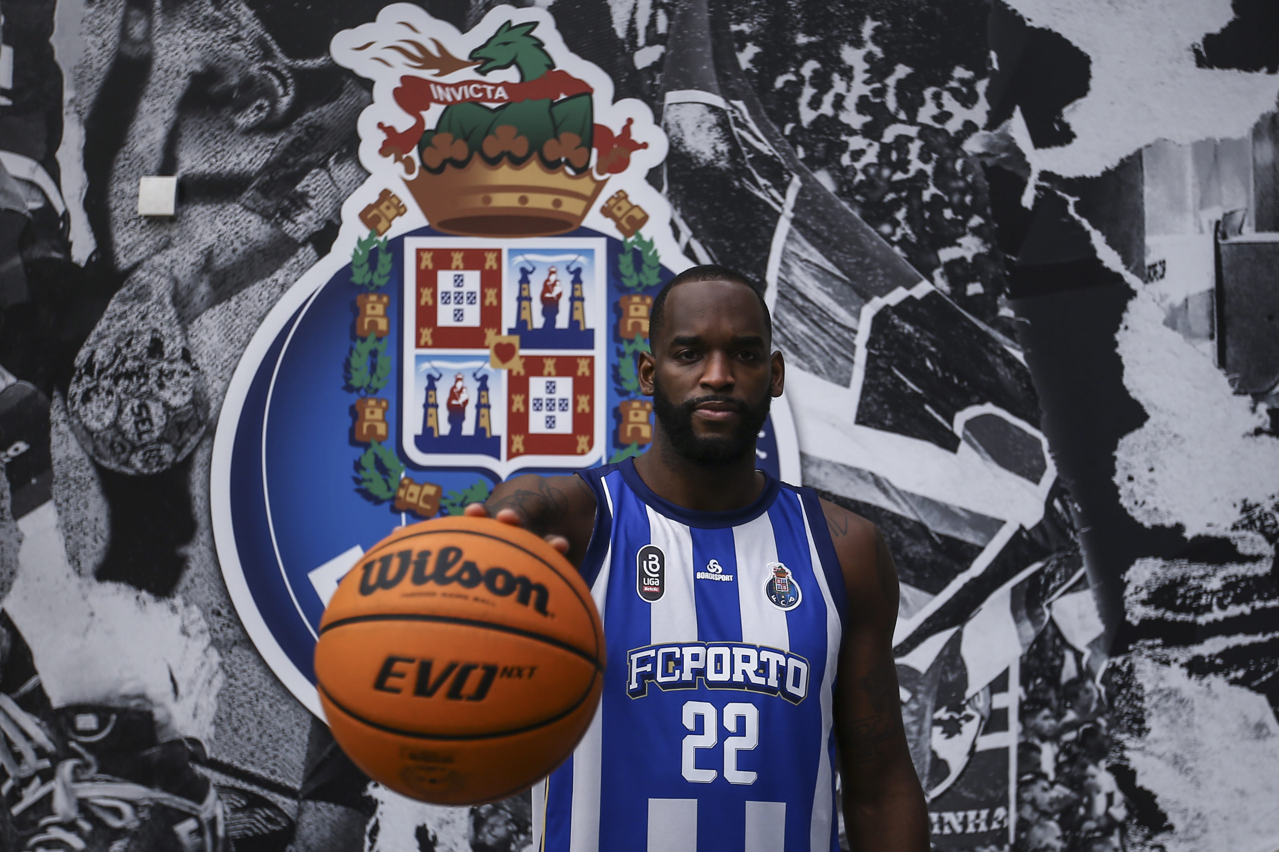 VÍDEO: Mike Morrison é reforço até final da época - Portistas Oficial