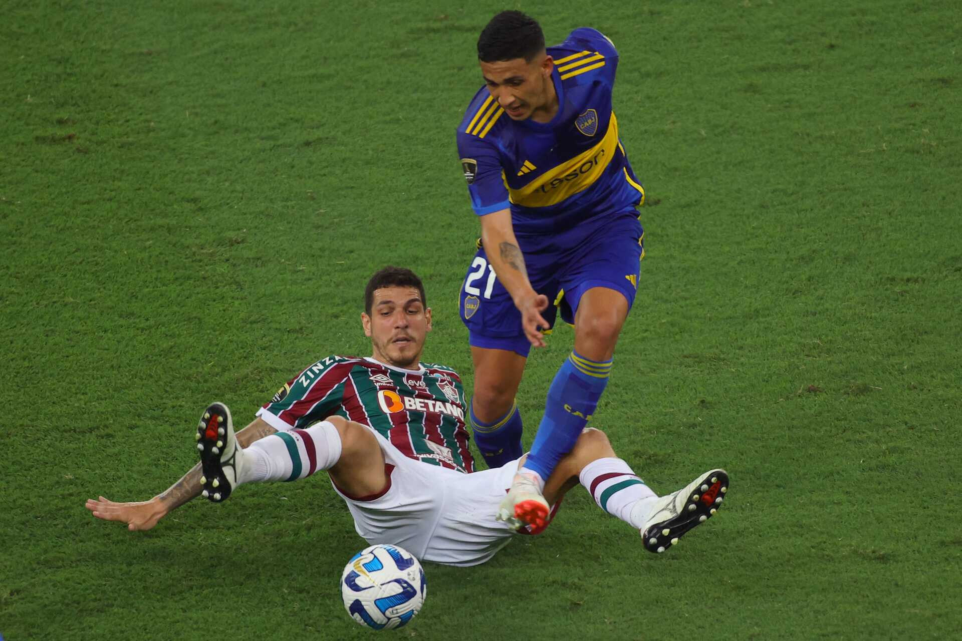 FC Porto atento a novo talento do Boca Juniors depois de Alan Varela ...