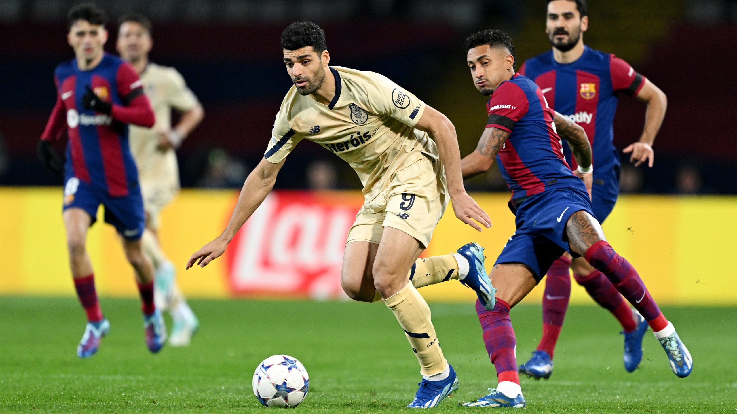 FC Porto perde frente ao Barcelona depois de ter estado a vencer ...
