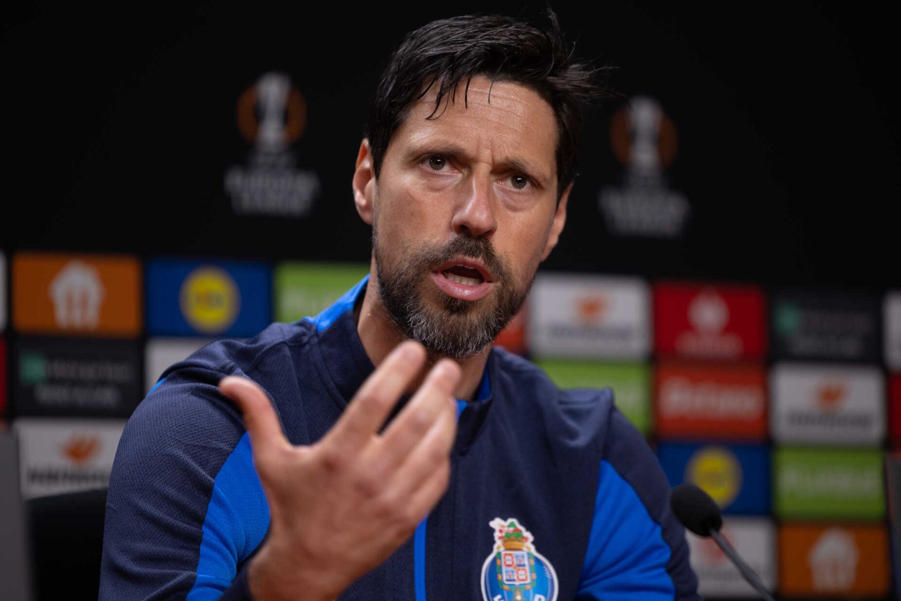 Vítor Bruno comenta críticas às exibições do FC Porto - Portistas Oficial