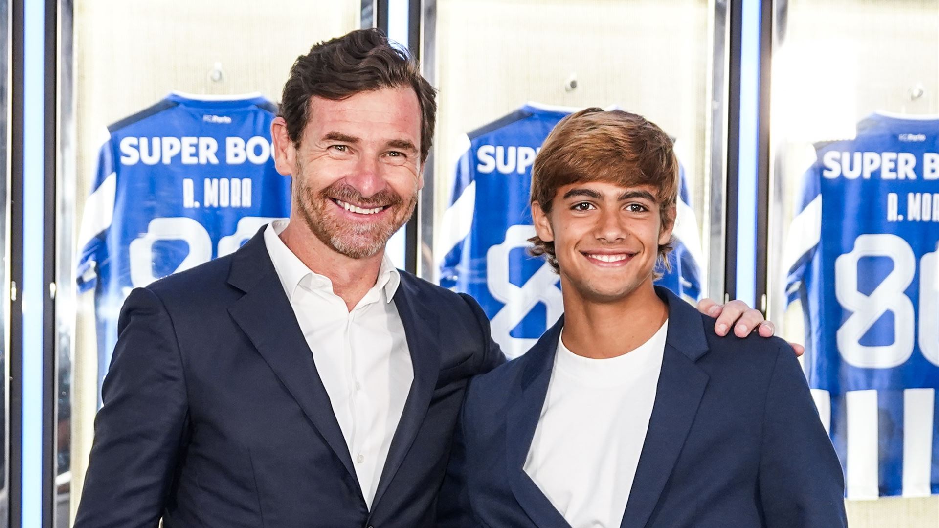 FC Porto tem a renovação de Rodrigo Mora pronta, mas há um problema ...