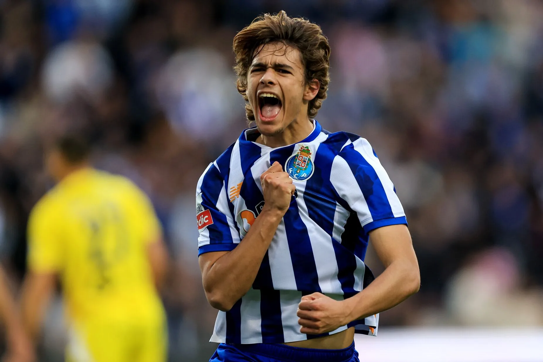 PSG apresenta PROPOSTA LOUCA ao FC Porto por Rodrigo Mora - Portistas Oficial